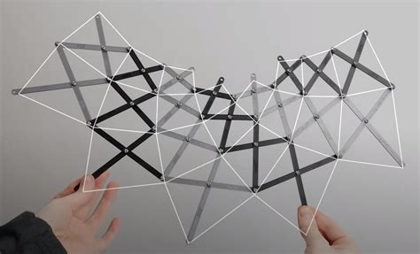 kinetic cyclic scissors [hackaday] up my tech
