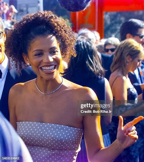 2529 Gloria Reuben Photos And High Res Pictures Getty Images