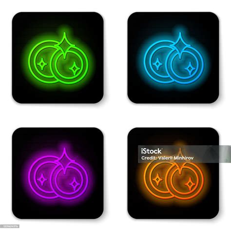 빛나는 네온 라인 흰색 배경에 고립 된 설거지 아이콘을 씻는다 클리닝 클리닝 아이콘 식기 세척기 기호입니다 깨끗한 식기 기호 검은 정사각형 버튼 벡터 일러스트레이션 가사