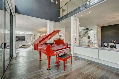 Listed Luxe Contemporary Mansion Featured In A Simple Favor Asking 55m