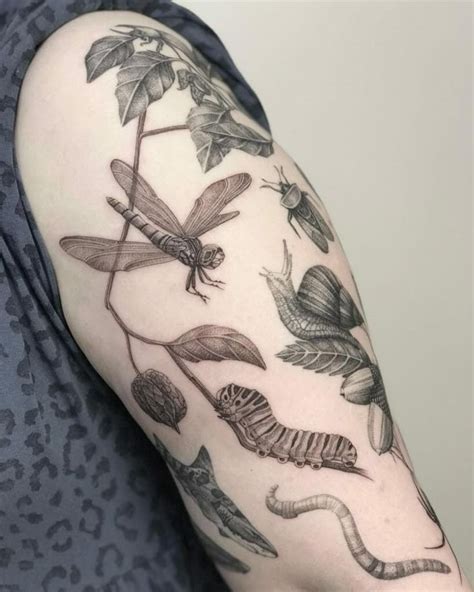 Pin By Moka García On Tattoos Tattoos Bug Tattoo Sleeve Tattoos For