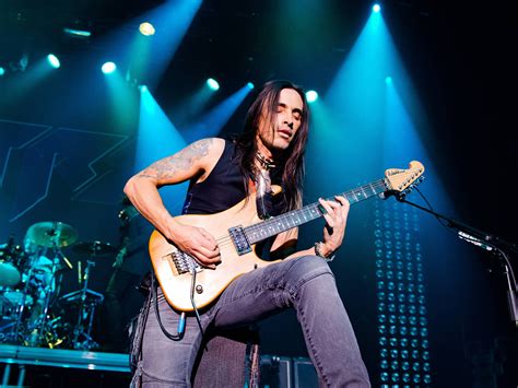 Nuno Bettencourt Trurockrevival