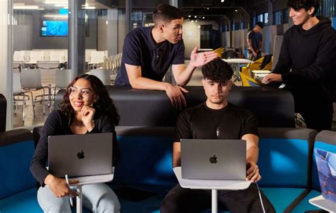 Apple Developer Academies Celebram Uma Década De Atuação No Brasil