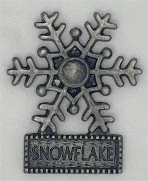 Wholesale Snowflake 1 Badge Australian Tourist Souvenirs Fieldfolio
