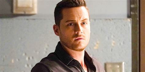 Jesse Lee Soffer Confirms Chicago Pd Season 11 Bts Return With New Set
