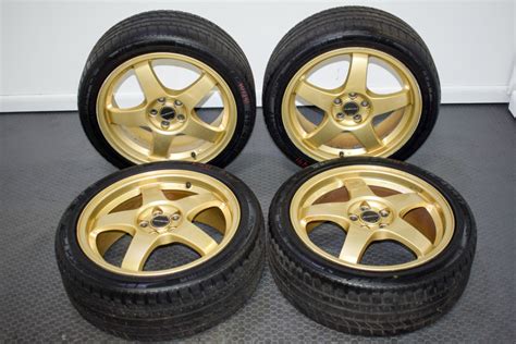 Subaru Sti Genuine Option Rays Re B51 Forged 7j 55 5x100 Hub 565 Mm