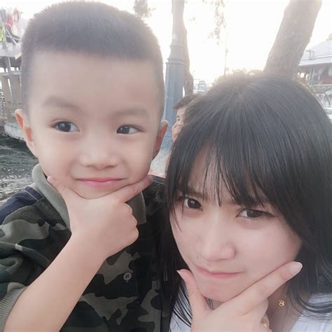 Ting海外代购 韩国现货🇰🇷 好多顾客托我找这个超厉害的瘦腿袜👍🏻 新年快到了，你瘦腿了吗？😌 【kr466】dominomoco瘦腿袜