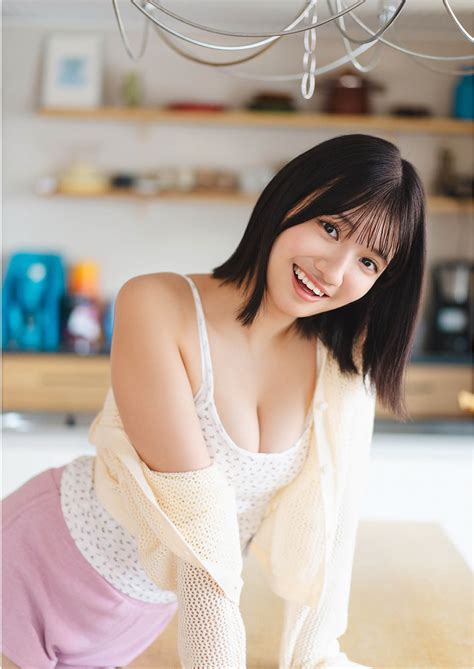 「制コレ」石井優希 抜群スタイルを解放の大胆新作 10代の魅力を発揮｜よろず〜ニュース