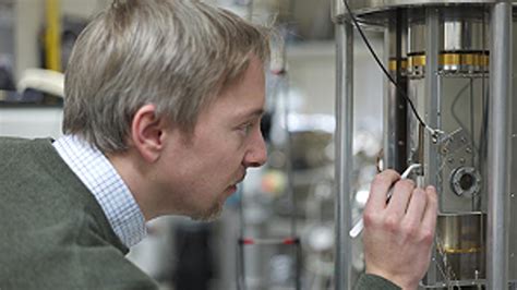 Researchers Bring Molecular Computing A Step Nearer