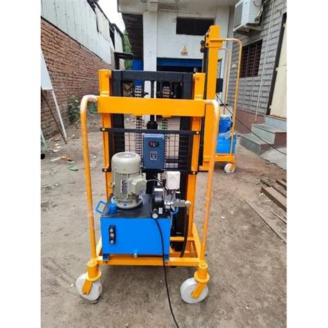 2 Ton Mini Stacker At 44000 00 Inr In Ahmedabad Unicorn Corporation