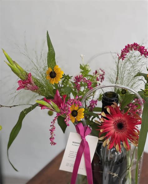 와인 칠링백 데코 와인데코 플라워 칠링백 꽃집만월 중화동꽃집 중랑역꽃집 중랑 꽃집 상봉꽃집 동대문꽃집 회기꽃집 추천 특별한 선물 기념일 감사 인사 부모님선물 네이버 블로그