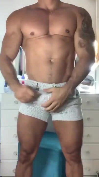 Muscled Guy With A Thick Cock