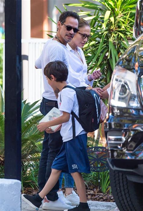 ჯენიფერ ლოპესი მარკ ენტონისთან ერთად გადაიღეს ფოტო რადიო ფორტუნა