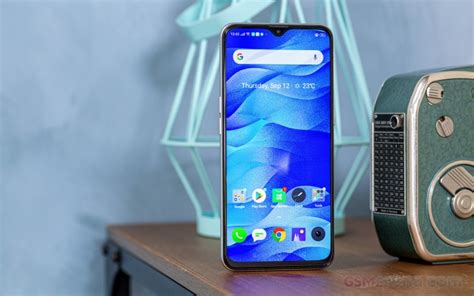 Realme XT Review Lab Tests Display Battery Life Speaker Audio Quality