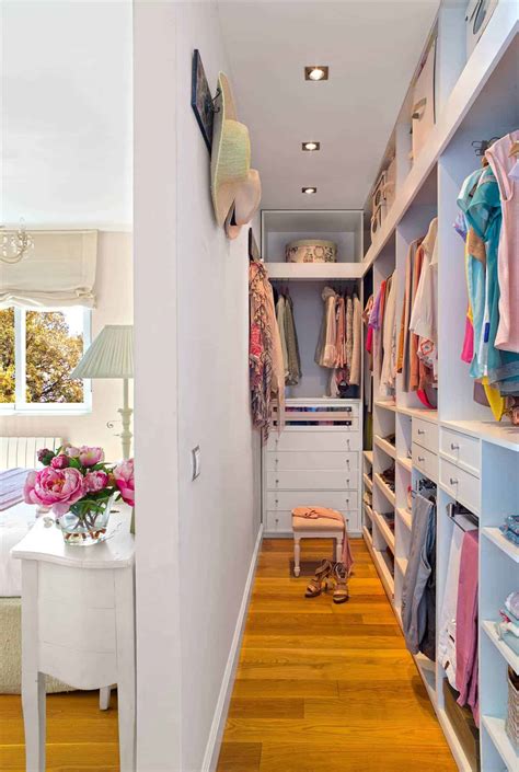 The Best Small Dressing Room Ideas For Your Space