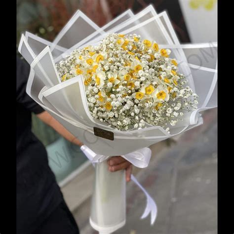 دسته گل ترکیبی دو طبقه سفارش آنلاین گل در مشهد باکس گل