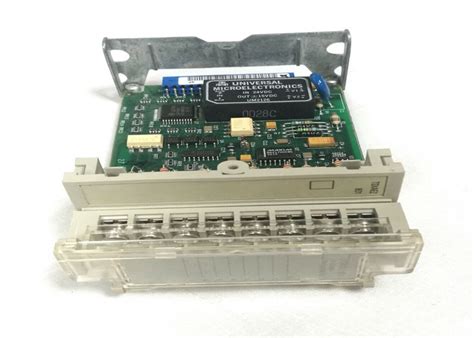 Schneider Electric TSXAEZ801 TSX Micro 8 Analogue Input 0 10 V New Original