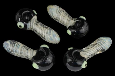 4ct 4″ Heavy Helix Fuming Black Head Hand Pipe 4 Aces Wholesale