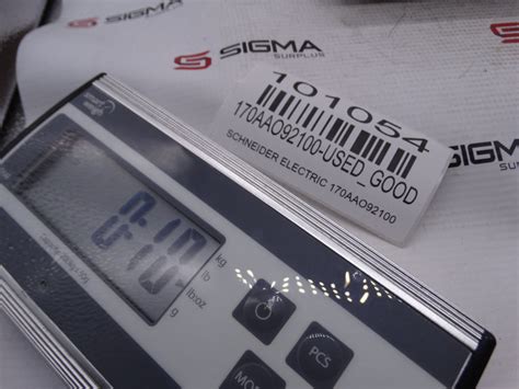 Schneider Electric 170aao92100 Plc Module