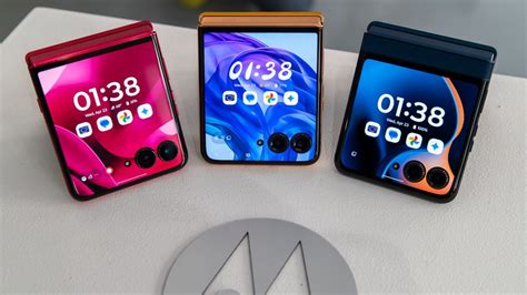 Does The Motorola Razr 2025 Support Qi2 Wireless Charging Android