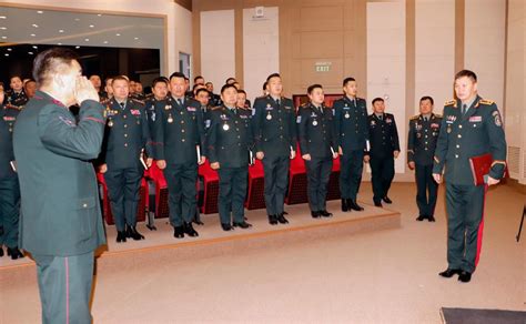 Батлан хамгаалах зэвсэгт хүчин авлига ашиг сонирхлын зөрчлөөс ангид байх талаар удирдлагын