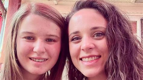 Jinger Duggar Shares Rare Photo Of Younger Sisters At Wedding In Touch Weekly