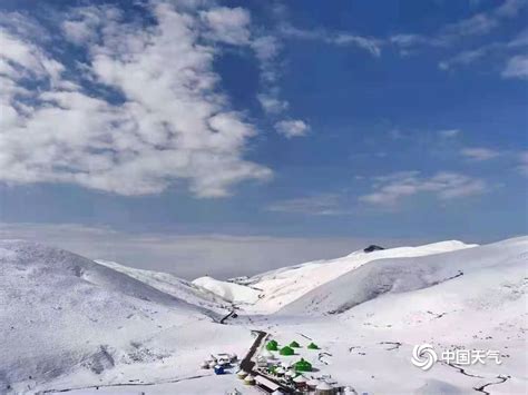 一秒入冬！云南会泽大海草山4月飞雪 高清图集 云南站
