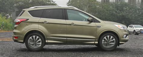 汽车发电机坏了是修还是换 有驾