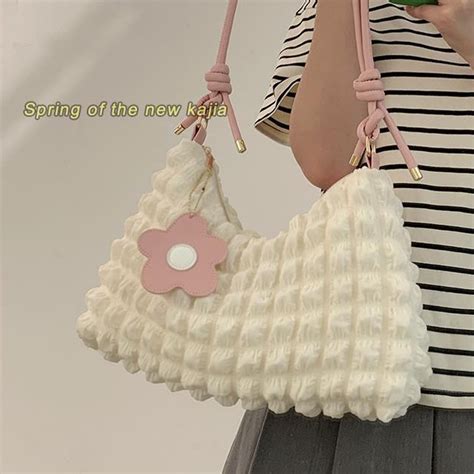 Unique Niche Bag Summer New Fashion Underarm Bag Fresh Joker Womens