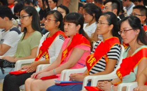 教育部發文2018年教師節該如何過一線老師取消吧 每日頭條