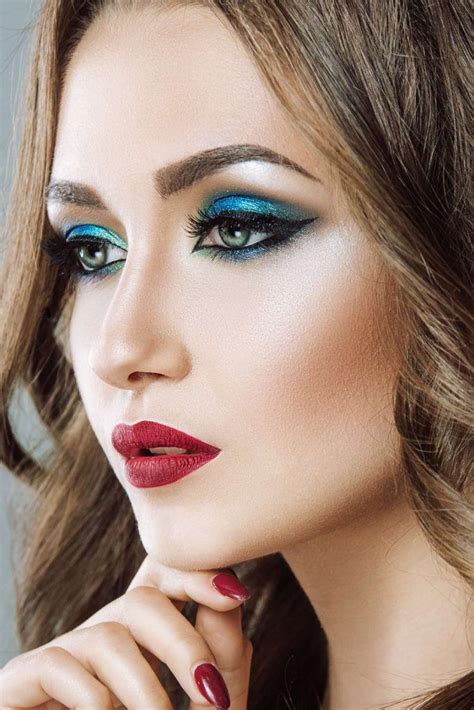 Light Blue Prom Makeup