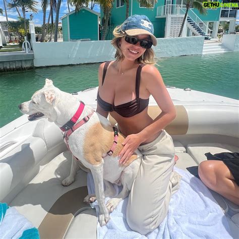 Sydney Sweeney Instagram Good Times And Tan Lines Gethu Cinema