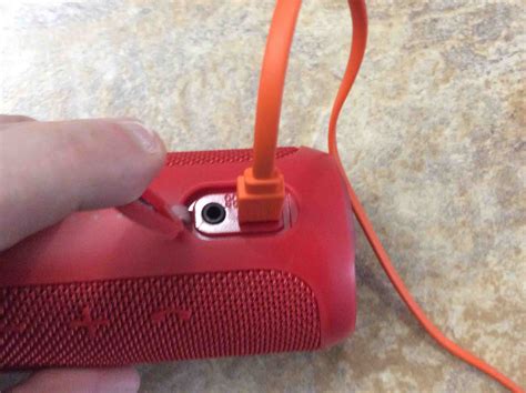 Jbl Flip Charging Tom S Tek Stop