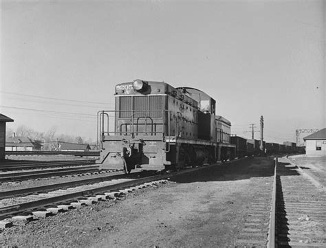 Emc Emd Nw2 Trains And Railroads