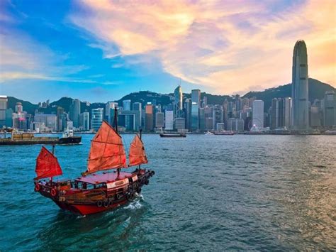 楊潤雄：局方會繼續充分發掘香港豐富旅遊資源 提升服務質素 新浪香港