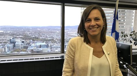 Des Patins à Lassemblée Nationale Isabelle Charest Découvre « Une Pression Différente