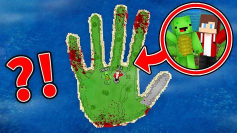 Jj And Mikey Found Scary Hand Print Island In Blood Ocean Maizen