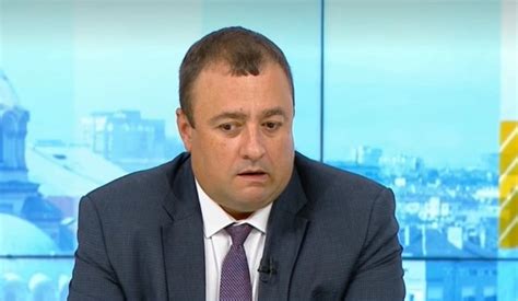 Иван Иванов Санитарният кордон искан от ППДБ категорично противоречи на Конституцията