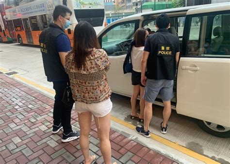 警土瓜灣搗無牌按摩院 拘2女檢按摩油內衣褲｜即時新聞｜港澳｜oncc東網