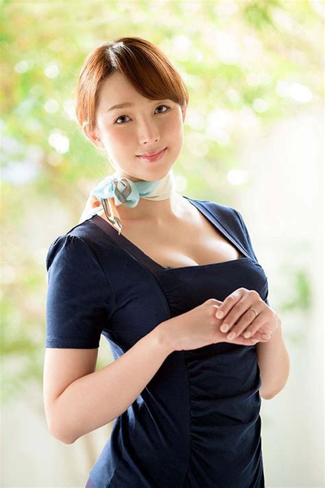 전직 스튜어디스 출신 36세 유부녀 보기조아