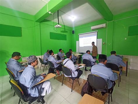 Praktek Microteaching Mahasiswa Stitma Di Laboratorium Microteaching Pendidikan Bahasa Arab