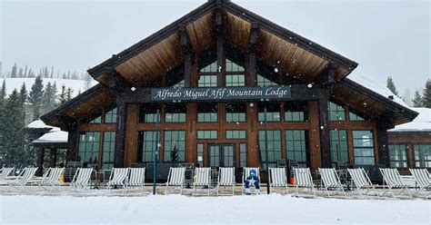 Why Tamarack Ski Resort In Idaho Is Perfect For Families Momtrends