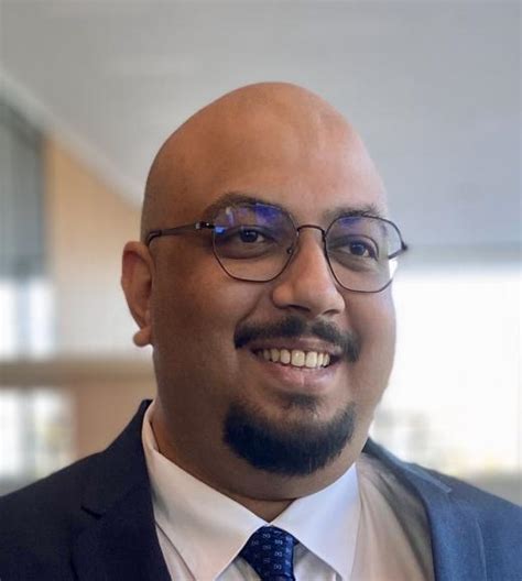 Pranav S Kulkarni School Of Veterinary Medicine