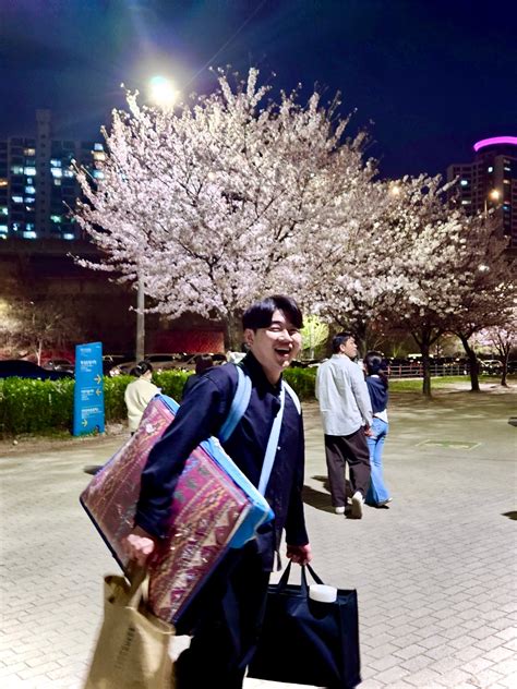 문토 모임 벚꽃아래 한강 돗자리 마피아 In 뚝섬🕵️