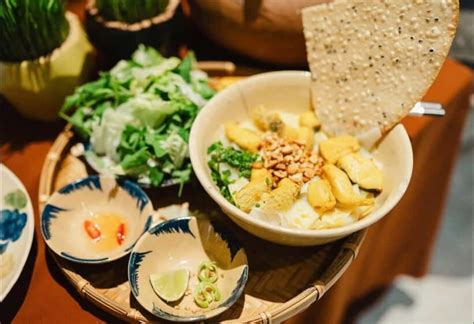Da Nang Michelin Selected Street Food Tour With Local Guide
