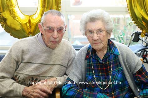Sint Camillus Heeft Met Jerome En Agnes Een Koppel Eeuwelingen In Huis Streekgenoot