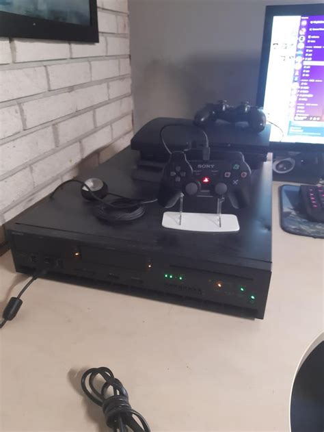 Managed To Get A Ps3 Prototype Controller That Has The Red Led On The