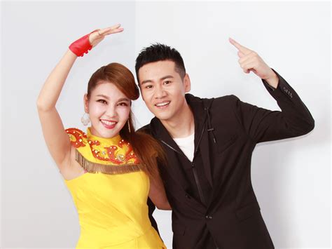 河北隆化心连心明晚上演 明星后台大曝光