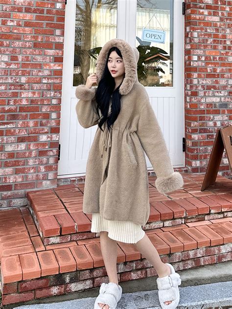 당일출고백화점입고4color 클로저 폭스 퍼 후드 니트 롱코트앙고라니트 앙고라가디건 니트가디건 볼레로가디건 퍼자켓 숏코트 양털자켓 뽀글이자켓 울자켓 숏패딩 케이프코트