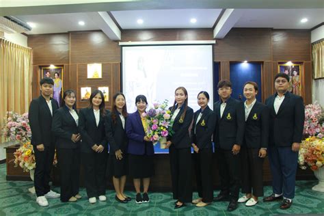 โรงเรียนราชวินิต นนทบุรี พร้อมด้วยคณะครูและบุคลากรทางการศึกษา เข้าศึกษาดูงาน โดยมีวัตถุประสงค์